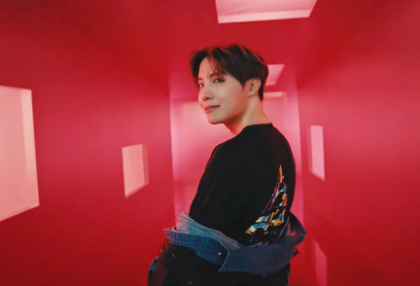 Jeong Ho-seok_ A date between the design team leader and Jeong Ho-seok ...